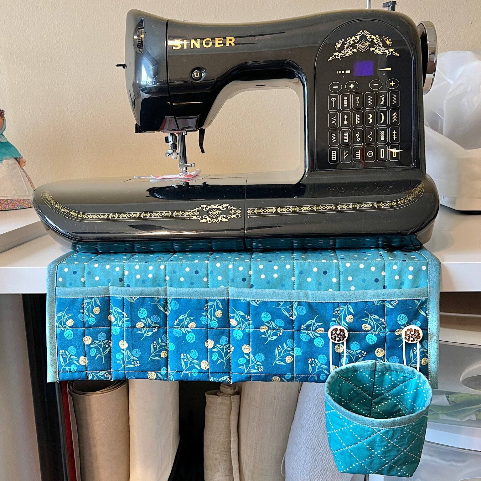 Sewing Machine Organizer #640 - Tulip Square ~ Patterns for useful ...